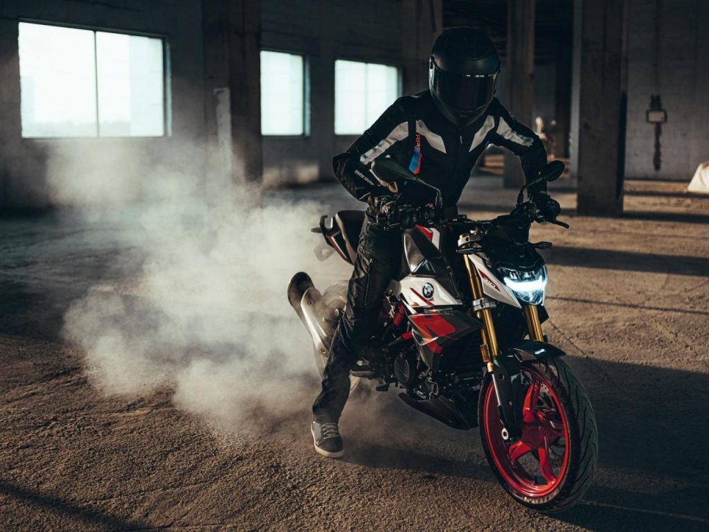 BMW G310R 2021 Slightly Changed Design, Improved Engine - OUWA.org